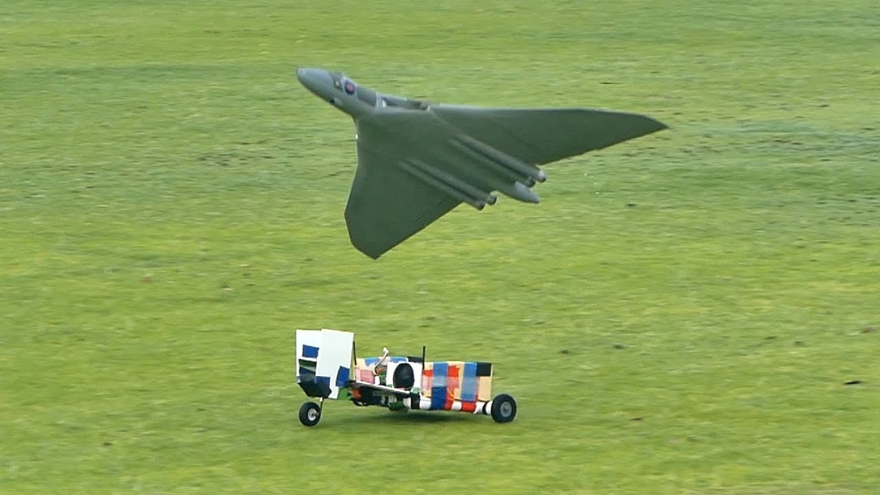 RC Vulcan dolly launches - YouTube