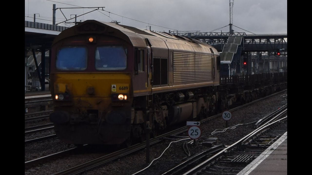 DB 66119 Mega 9 Tone Thrashing past Ashford International 9/1/16 - YouTube