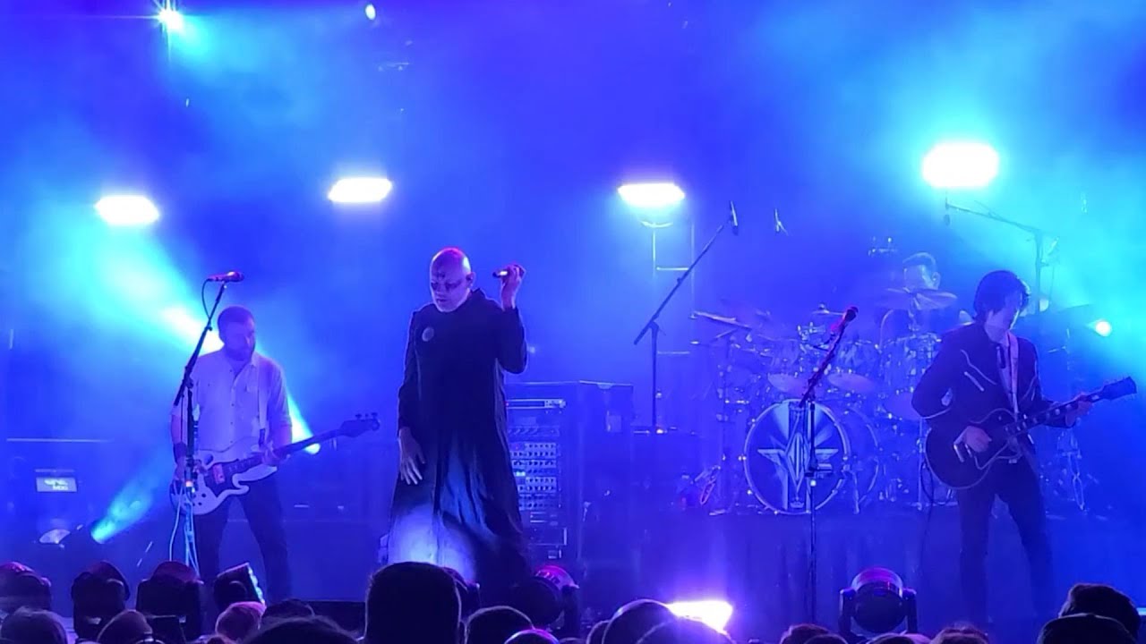 Smashing Pumpkins "The Colour of Love" & "Bullet With Butterfly Wings ...