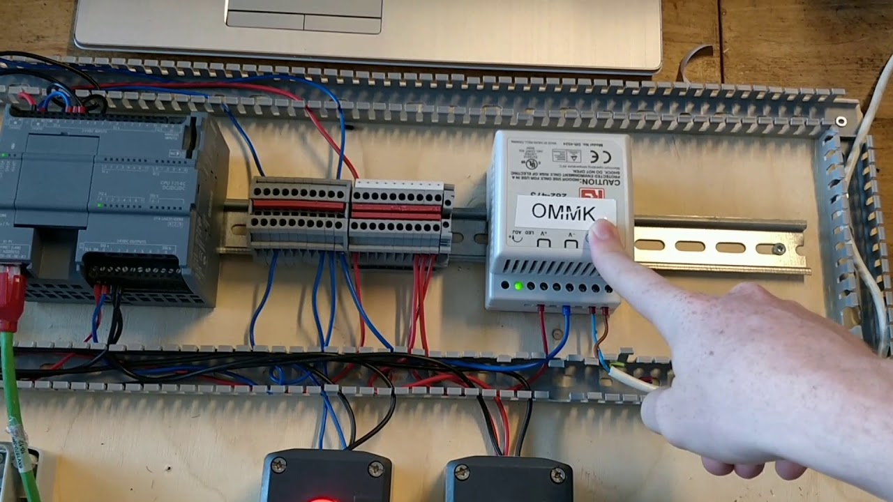 PLC-styring - YouTube