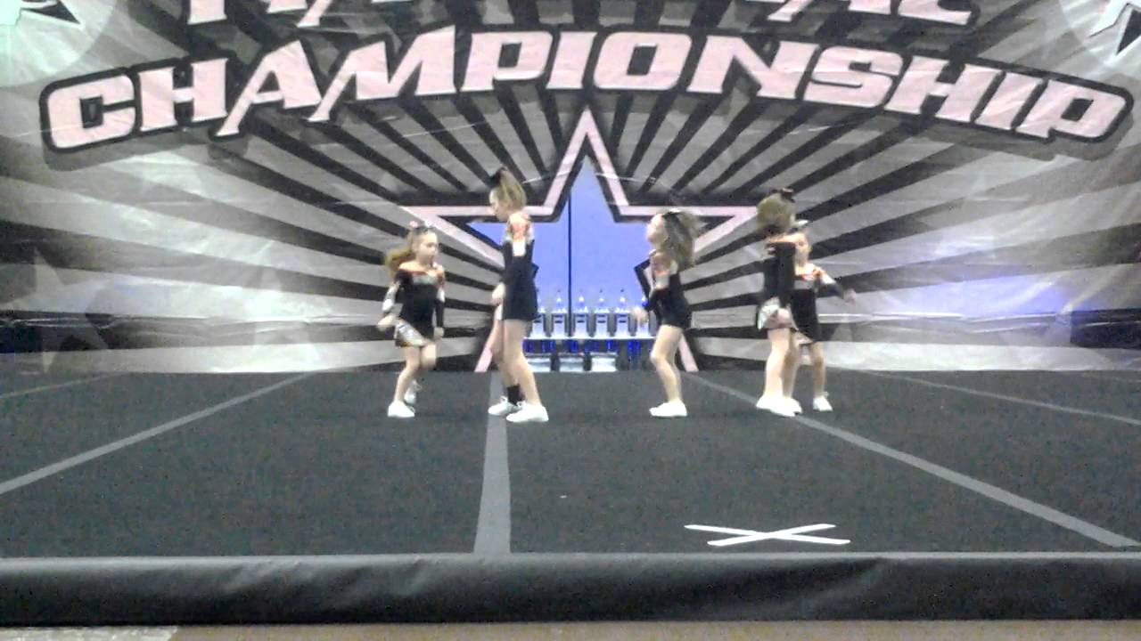 Intensity Cheer Elite Mini 2013 - YouTube