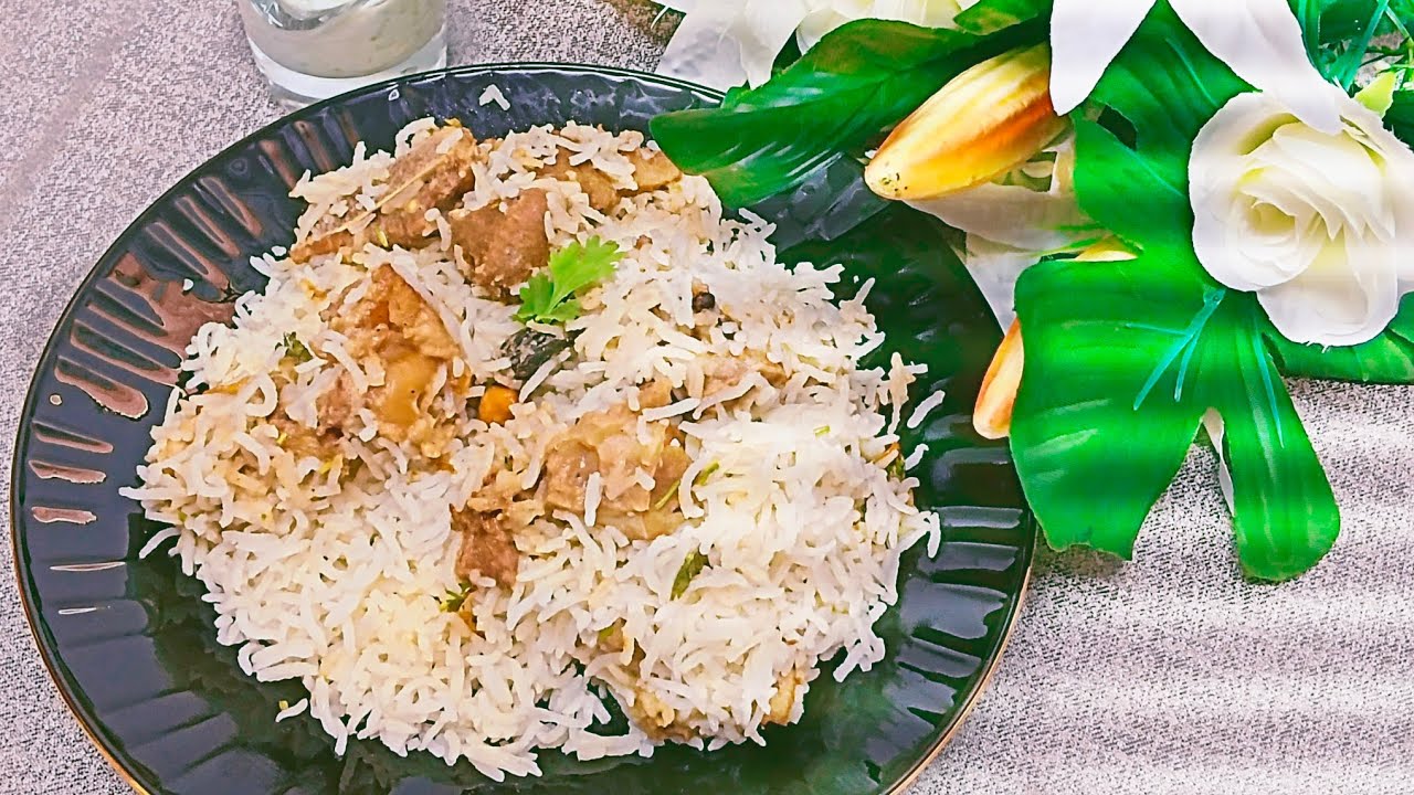 Bakra Eid Special Royal White Sufiyani Mutton Biryani • Mouthwatering ...