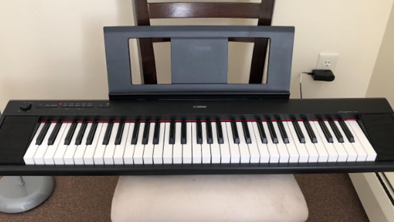 Yamaha NP12 Keyboard Review - YouTube