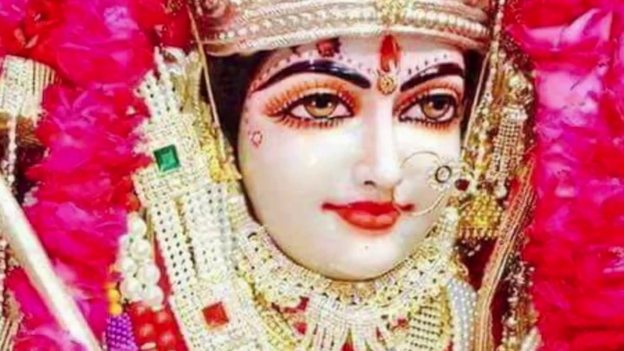 Maiya kay Gun Gayu Mein- Self Composed Mata Rani Bhajan/मैया के गुण ...