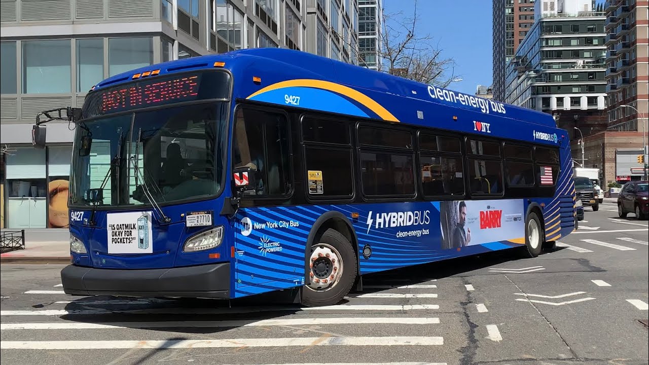 2022 New Flyer XDE40 Xcelsior 9427 Not In Service Bus At 11th Av & 41st ...