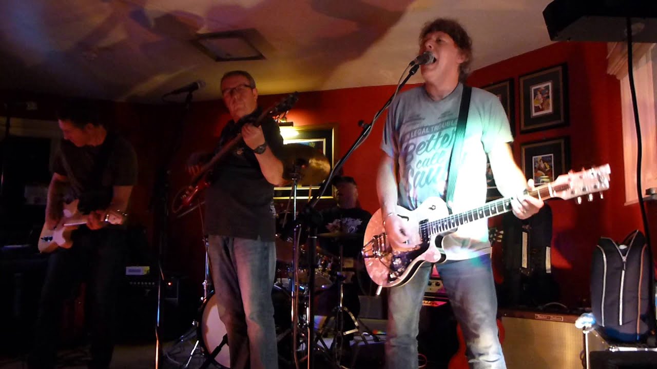 Gambler featuring Jamie Moses - Walking By Myself - YouTube