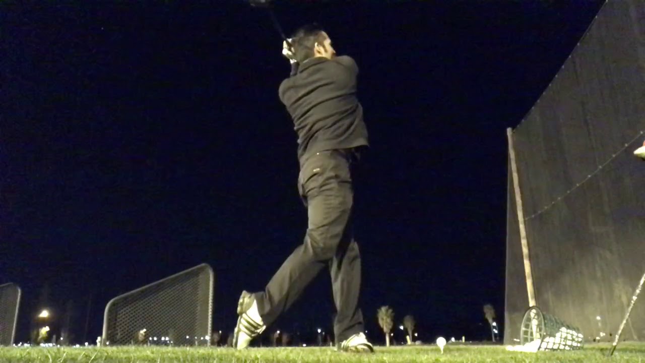 One Piece Takeaway Shoulder Turn Golf Swing - YouTube