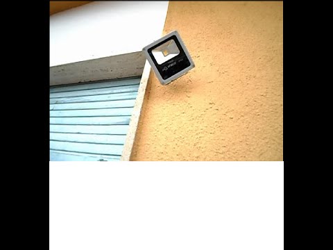 Interruttore Crepuscolare con triac BT136 e GL5528.Sample switch twilight with BT136 and GL5528