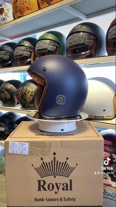 Nón 3/4 Royal M20C mực nhám - YouTube