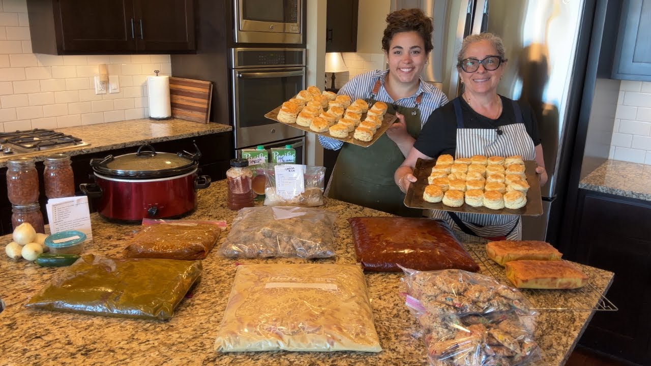 Preparing and Serving the Meals for a LARGE Family Reunion Camp Out ...