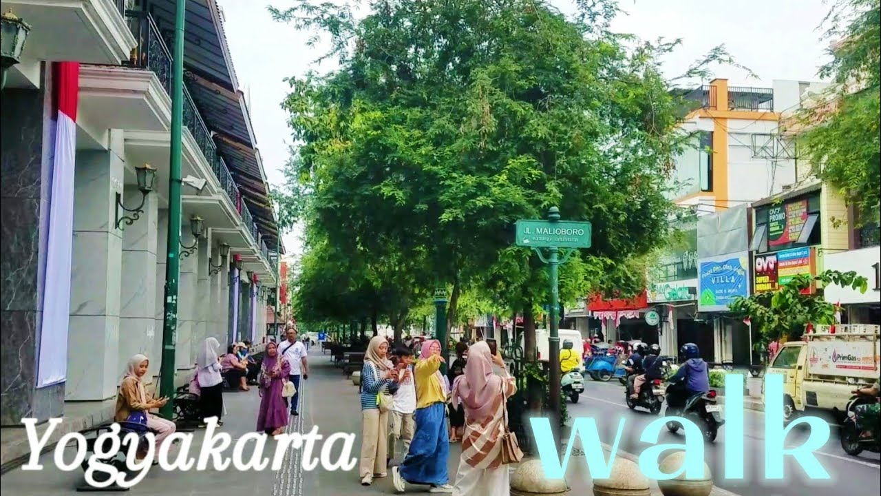 walking tour on Malioboro street, world heritage||YOGYAKARTA,central ...