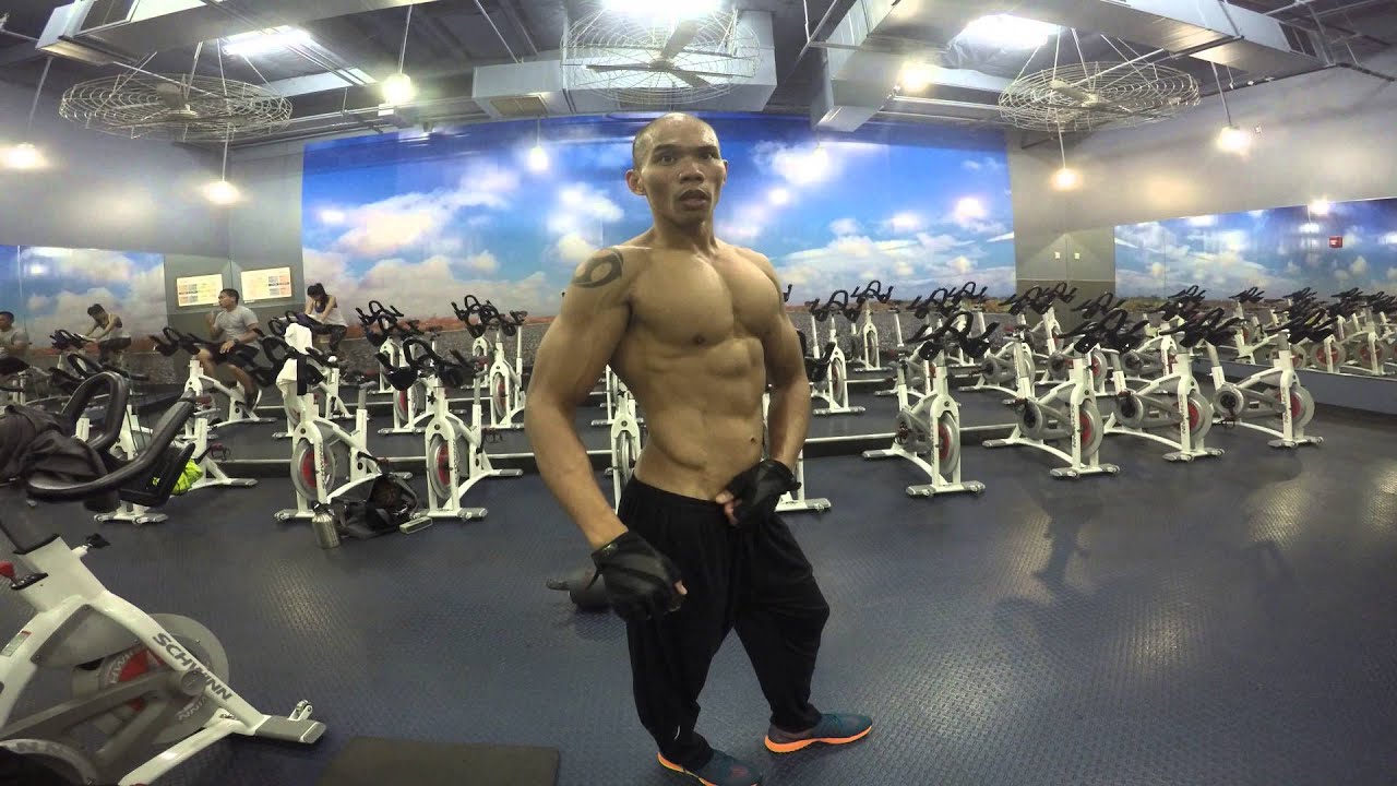 Chris the bodybuilding - YouTube