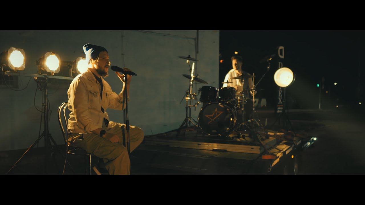 JED x SDR - Kiss Me ft. Pony (Official Video) - YouTube