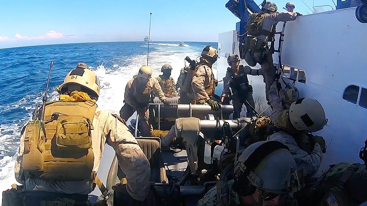 USMC Expeditionary Raid Force Assault Team - YouTube