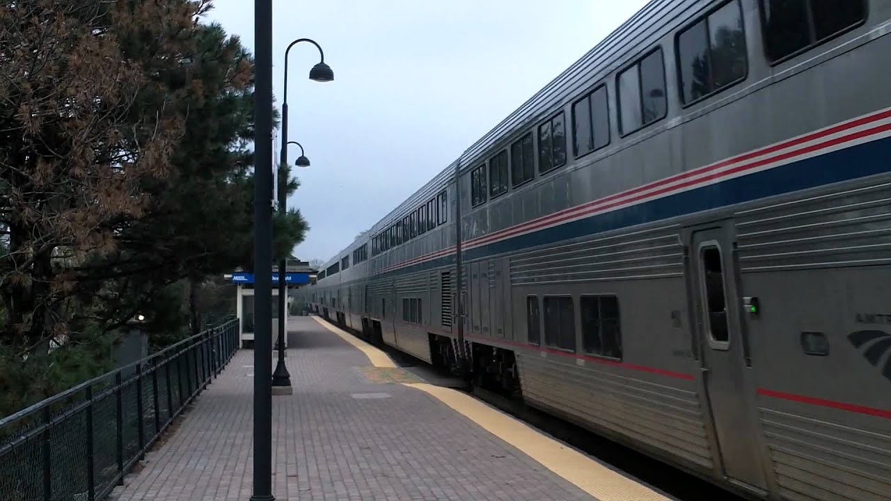 Amtrak 162 at Deerfield, IL - YouTube