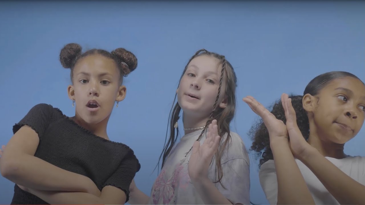 URBAN ACADEMY feat Urban Mini - Guette Le Flow - YouTube