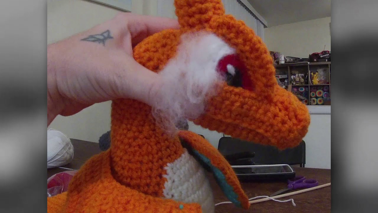 Needle felting Charizard's Eyes - YouTube
