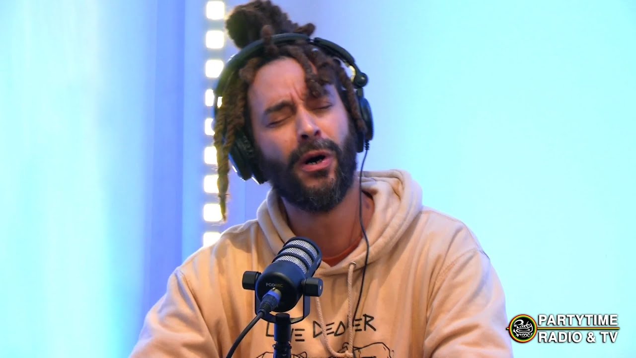 Freestyle Taïro " Eternel Love " feat Kubix - Party Time Radio 25 DEC ...