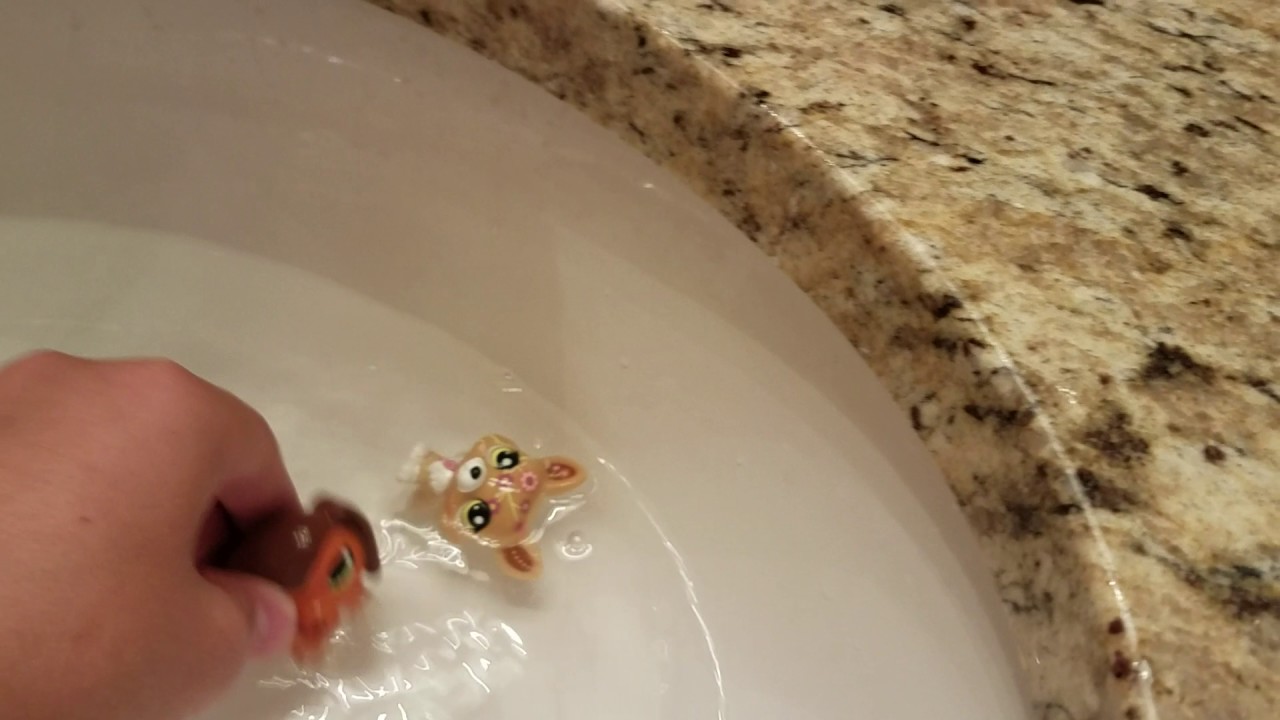 lps pool party - YouTube