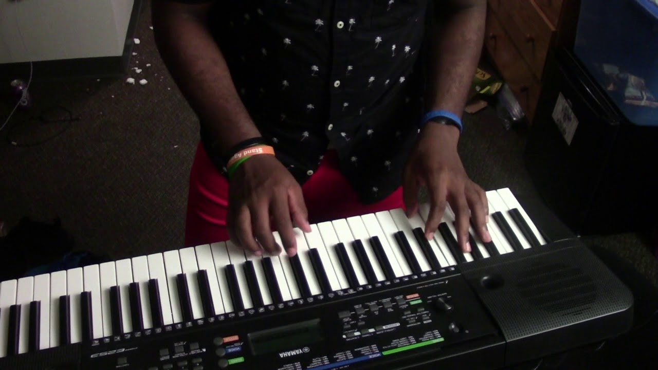 Thomas on the Keyboard - YouTube