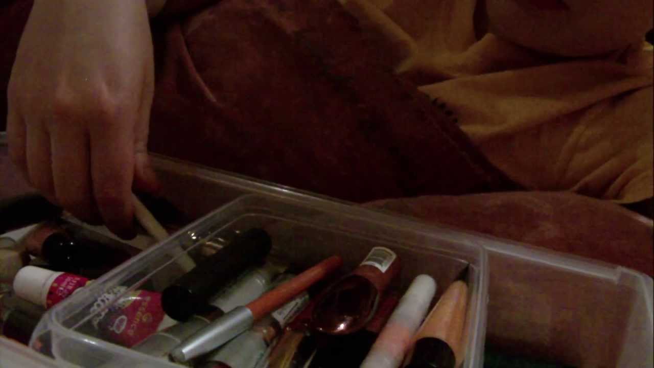 *ASMR* Lipstick stash: make up sounds, soft spoken, stickey fingers ...
