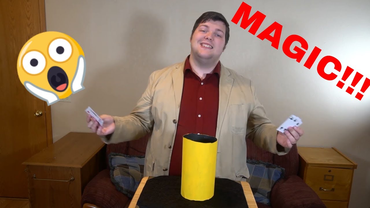 Illusionist Seth Dreams performs the Six Card Repeat - Six Card Deja Vu ...