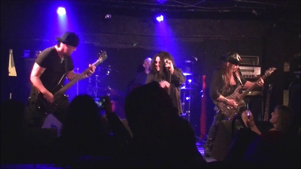 LITTLE OZZY- I DONT KNOW @ STRANGE MATTER RVA,1-8- 2016 - YouTube