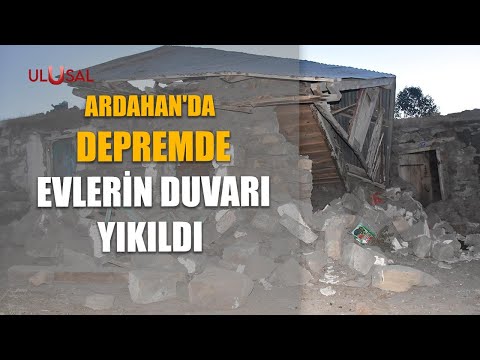 Ardahan'da depremde evlerin duvarı yıkıldı çatlak oluştu