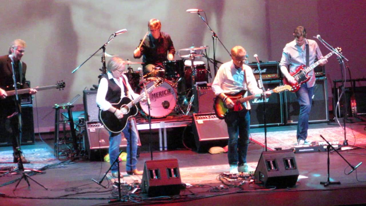 Horse with No Name -America in concert 2016 - YouTube