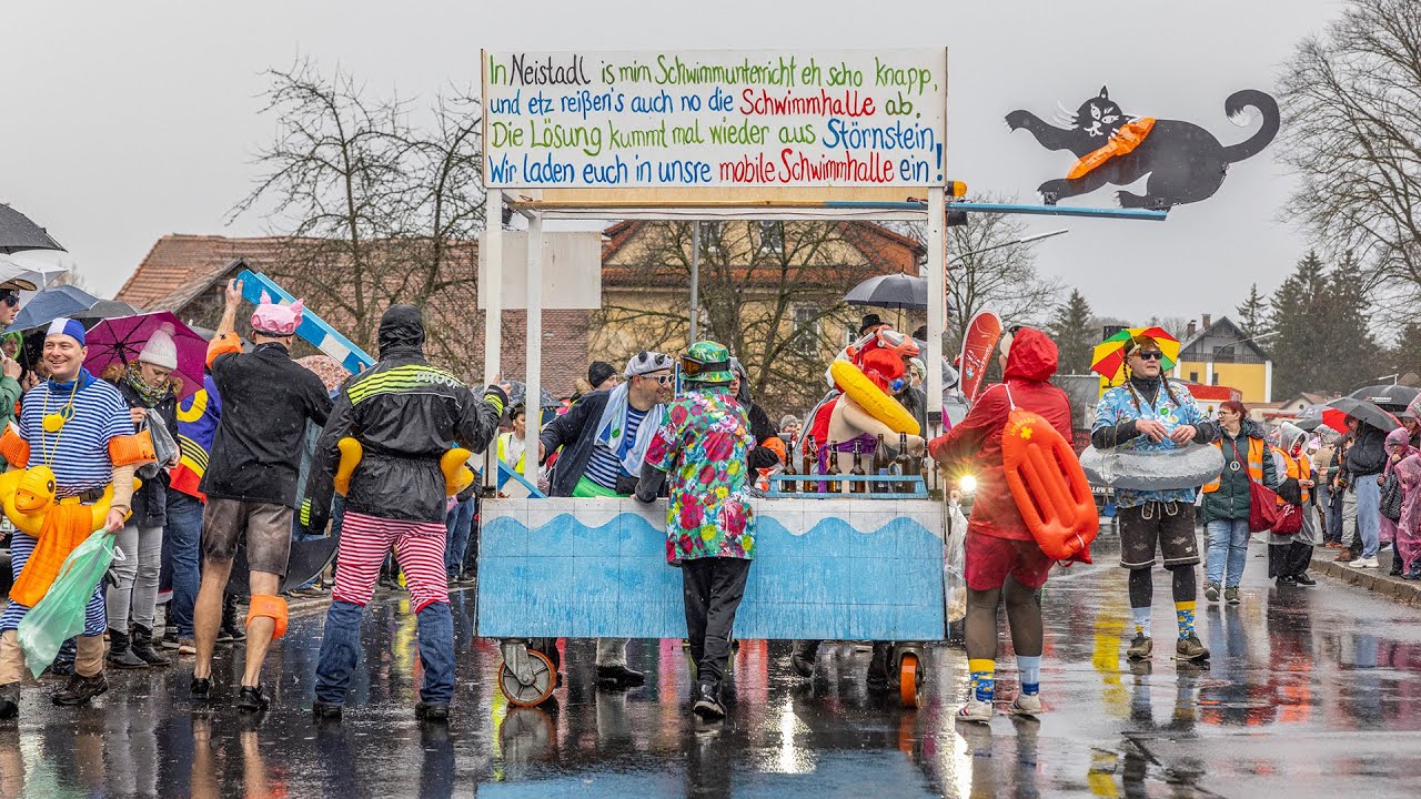Neustädter Faschingszug "Helau" - megamäßige Stimmung beim Faschingszug ...