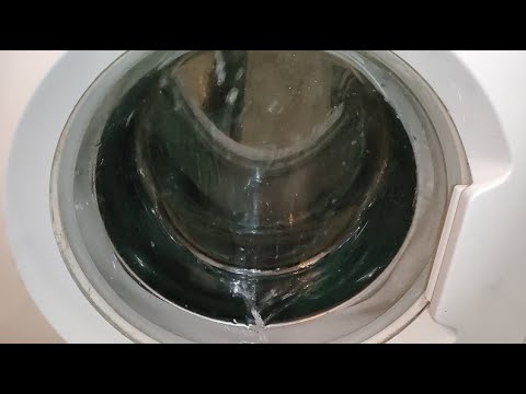 Hotpoint indesit WIL 85 - unbalanced spin with waterlock (Old video ...