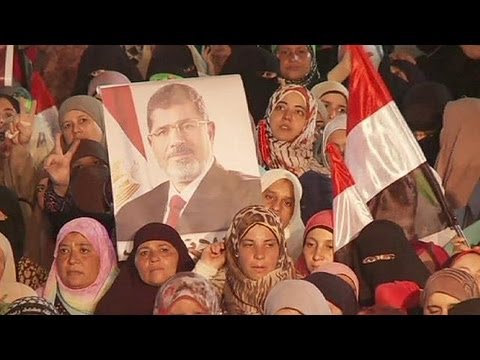 Mısır'da darbeye direniş sürüyor