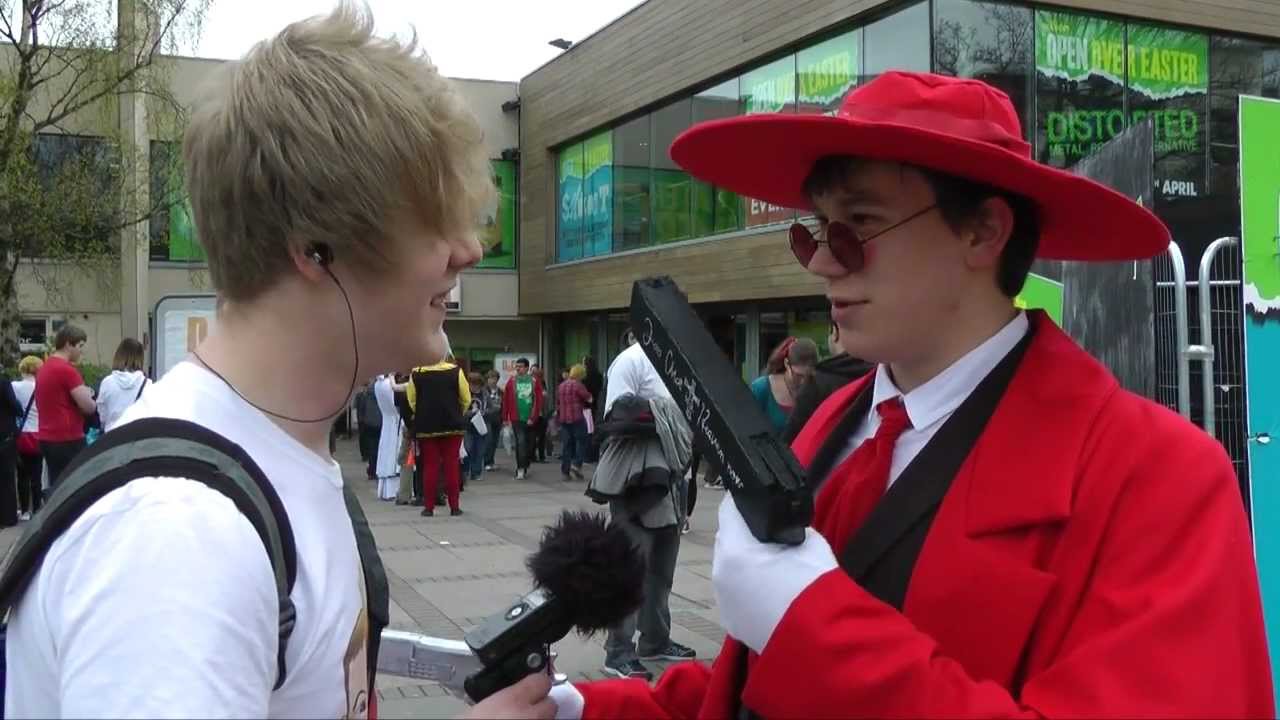 Outgoing Otaku at D-Con Dundee 2012! - YouTube