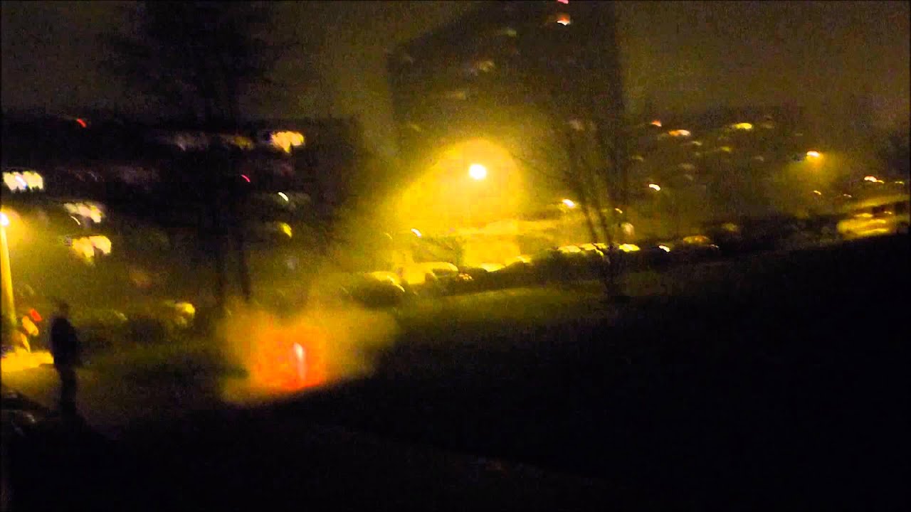 fireworks bomb - YouTube