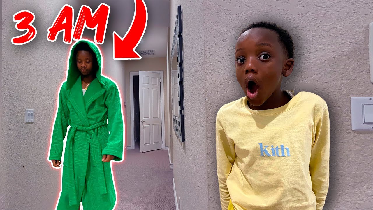 Spying On My Dad At 3am [ Doesnt Take A Shower] Youtube
