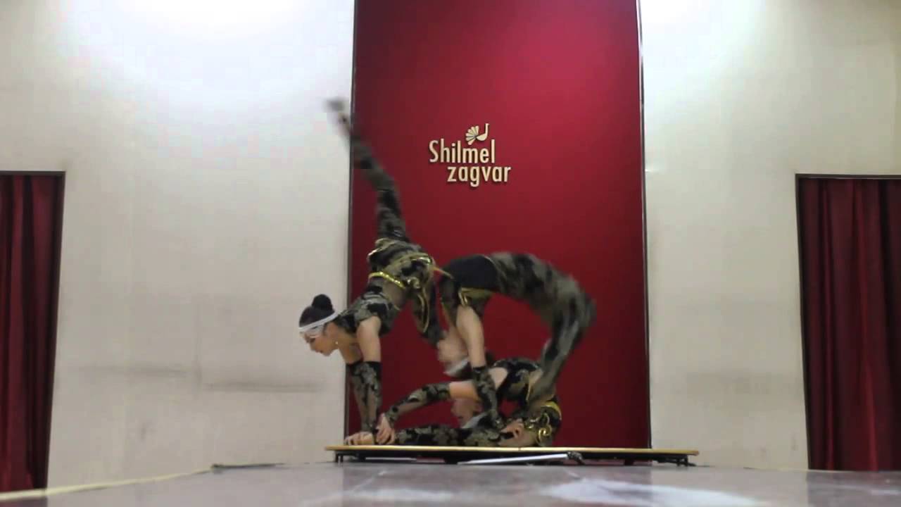 trio contortion - YouTube