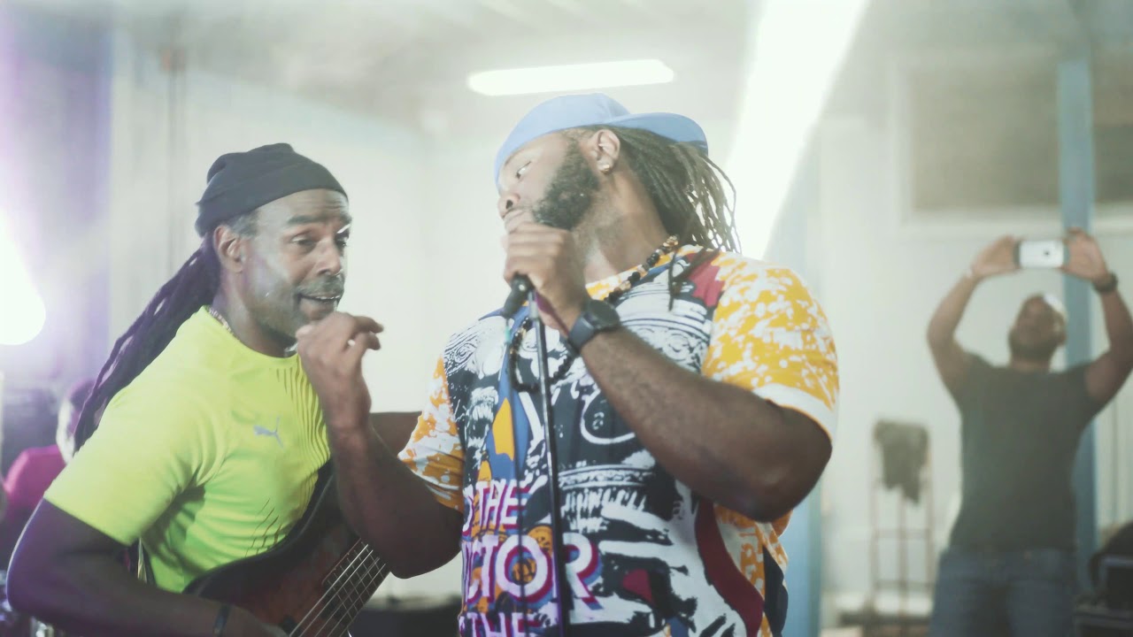 The Nicholas Brancker Band "Feting Family " Featuring Mikey.. - YouTube