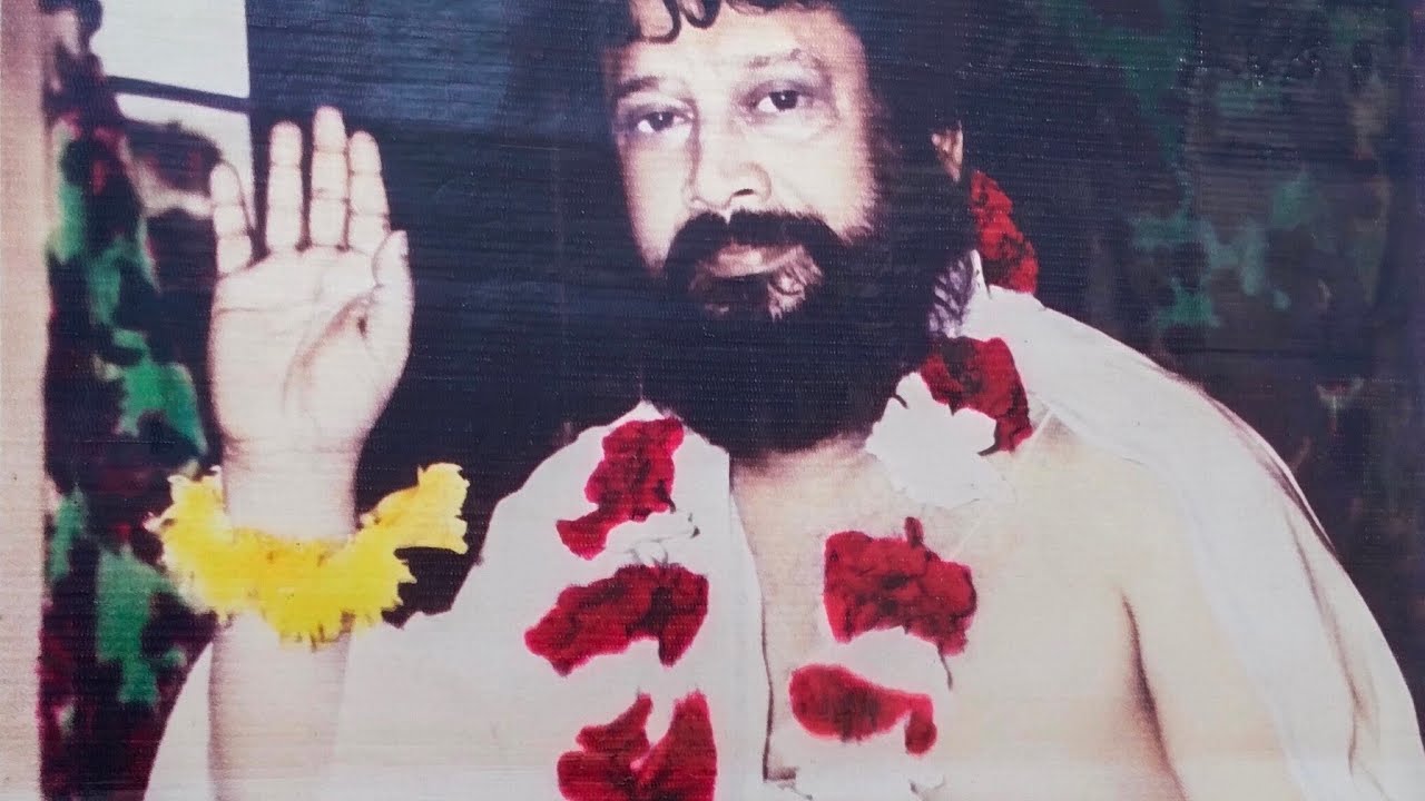 Ram Narayan Ram Panna is live!রবিবারের নগর্পরিক্রমা শ্রীরামপুর - YouTube