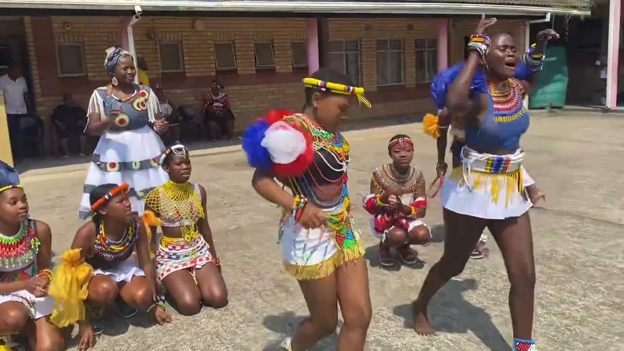 Heritage Day Grade 12D Ingoma Zulu Dance YouTube heritage-day-grade-12d-ingoma-zulu-dance-youtube