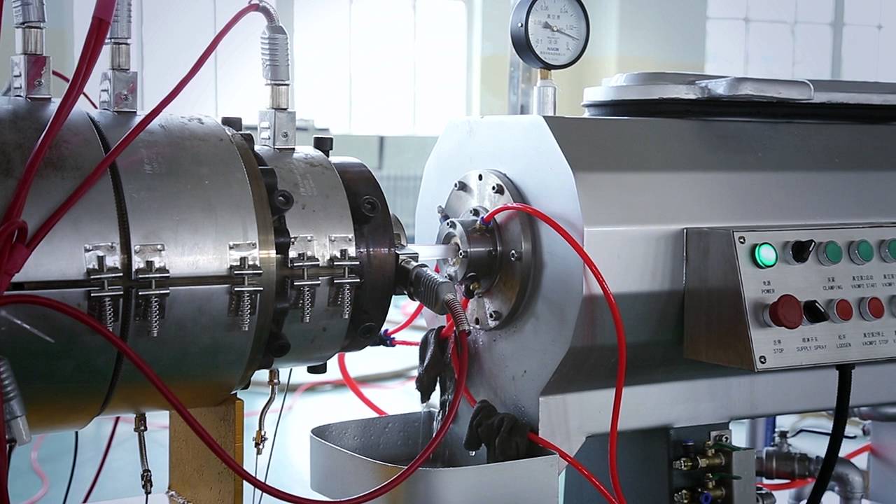 50m/min HDPE microduct pipe production line 5-16mm - YouTube
