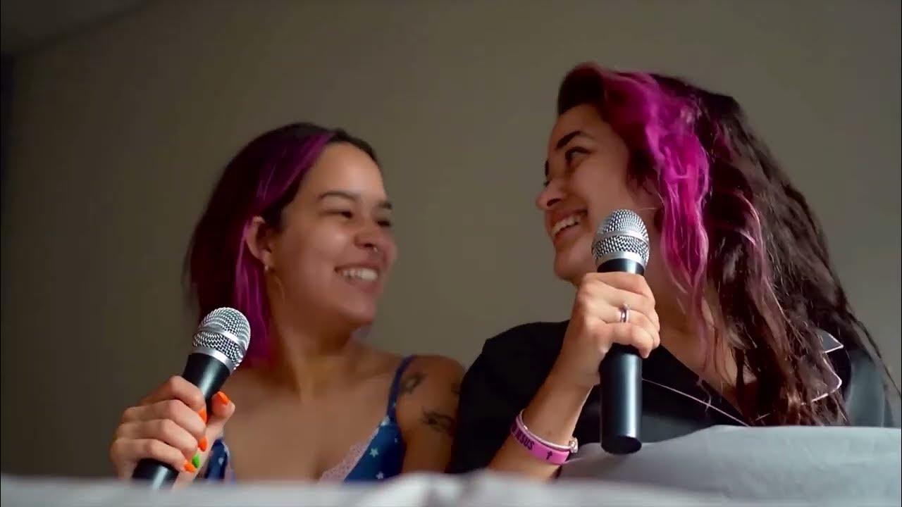 DUAS PRINCESAS - EMILLY E KATLEN (Clipe oficial) - YouTube