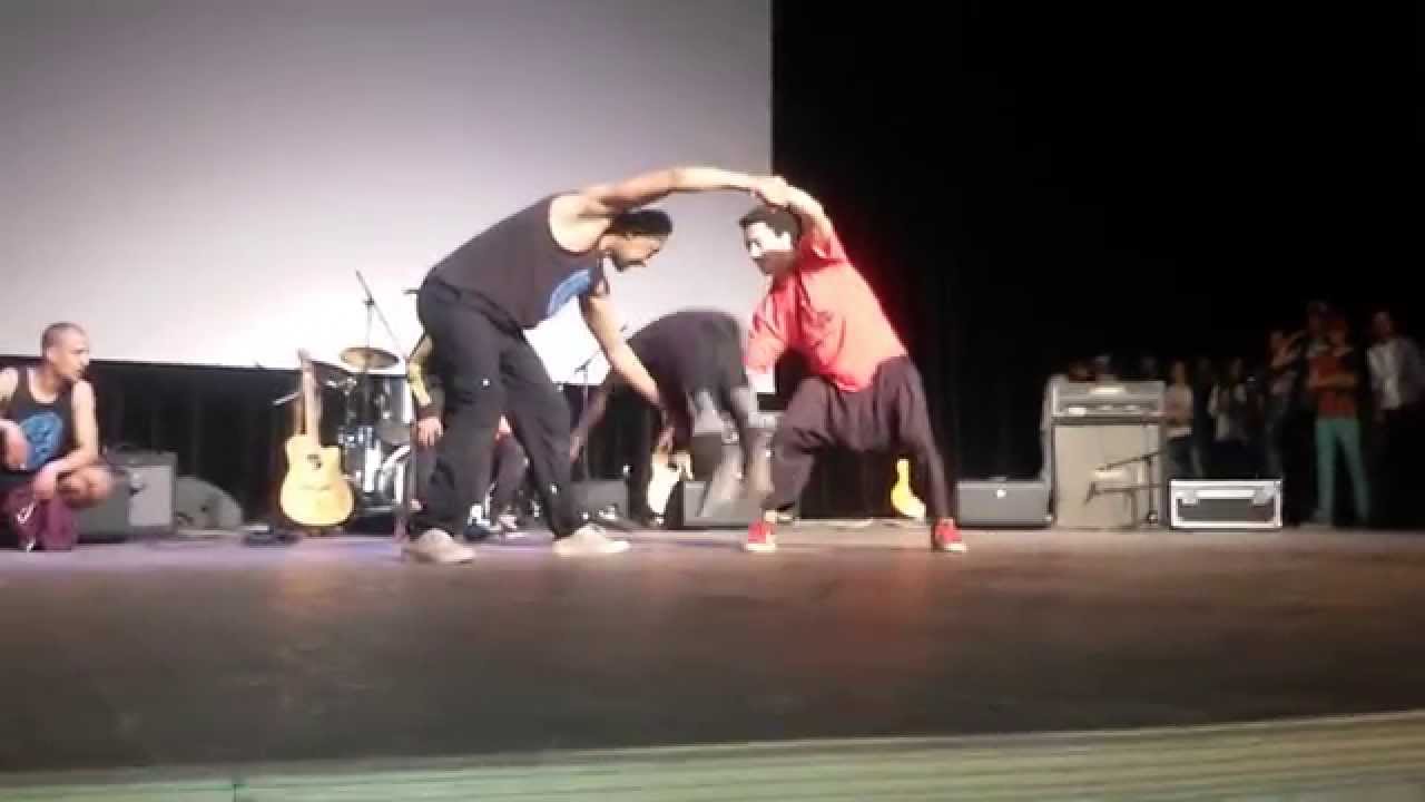 Spectacle Vivre Ensemble 04/04/2015 - YouTube