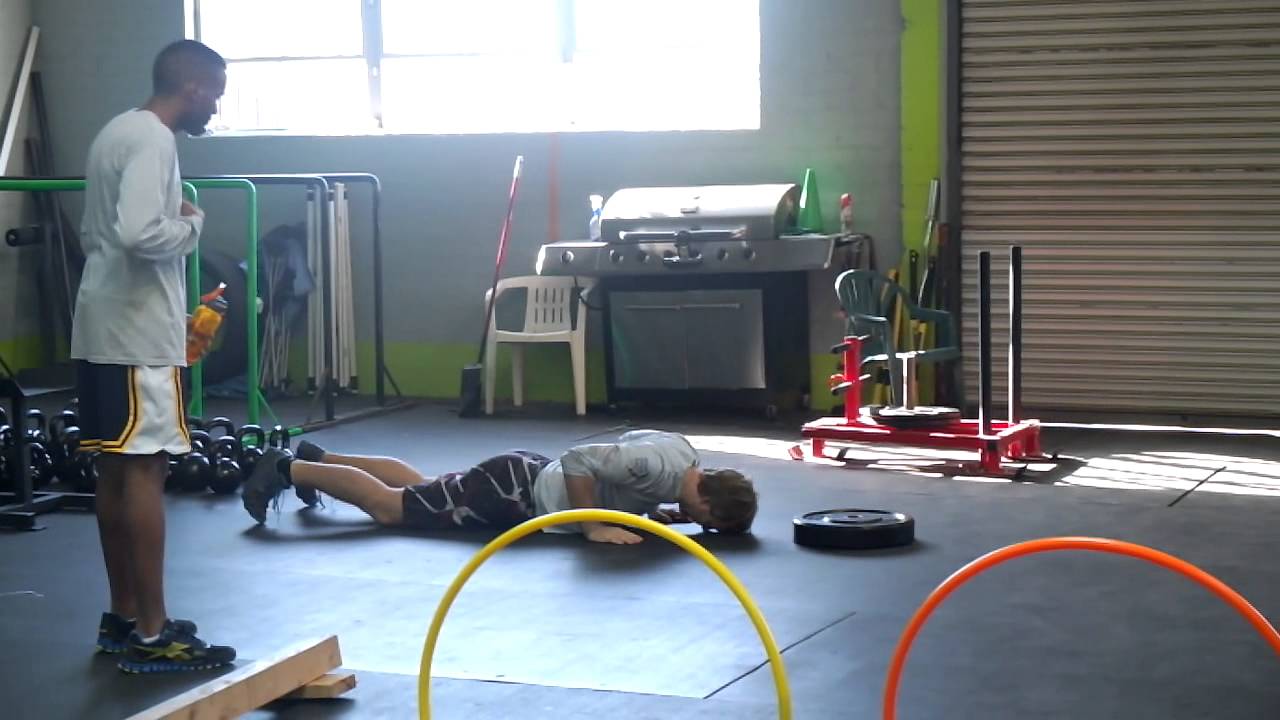 CrossFit Evoke Agility Obstacle Course: Felix & Matt G - YouTube