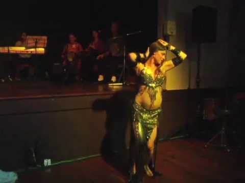 Belly dance by Hannah Romanza (part 2)