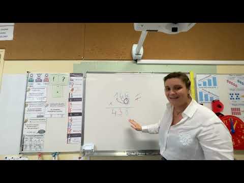 La multiplication en colonne avec des retenues - YouTube