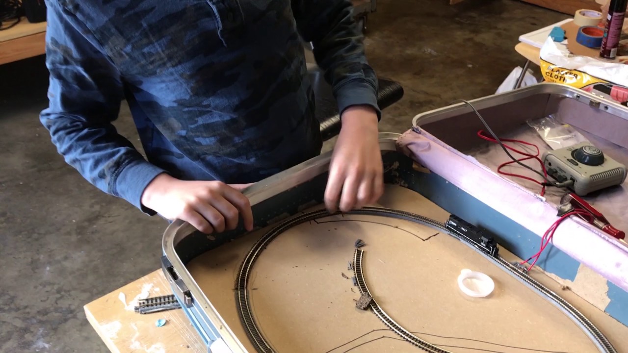 Z scale Suitcase Layout Episode 3 - YouTube