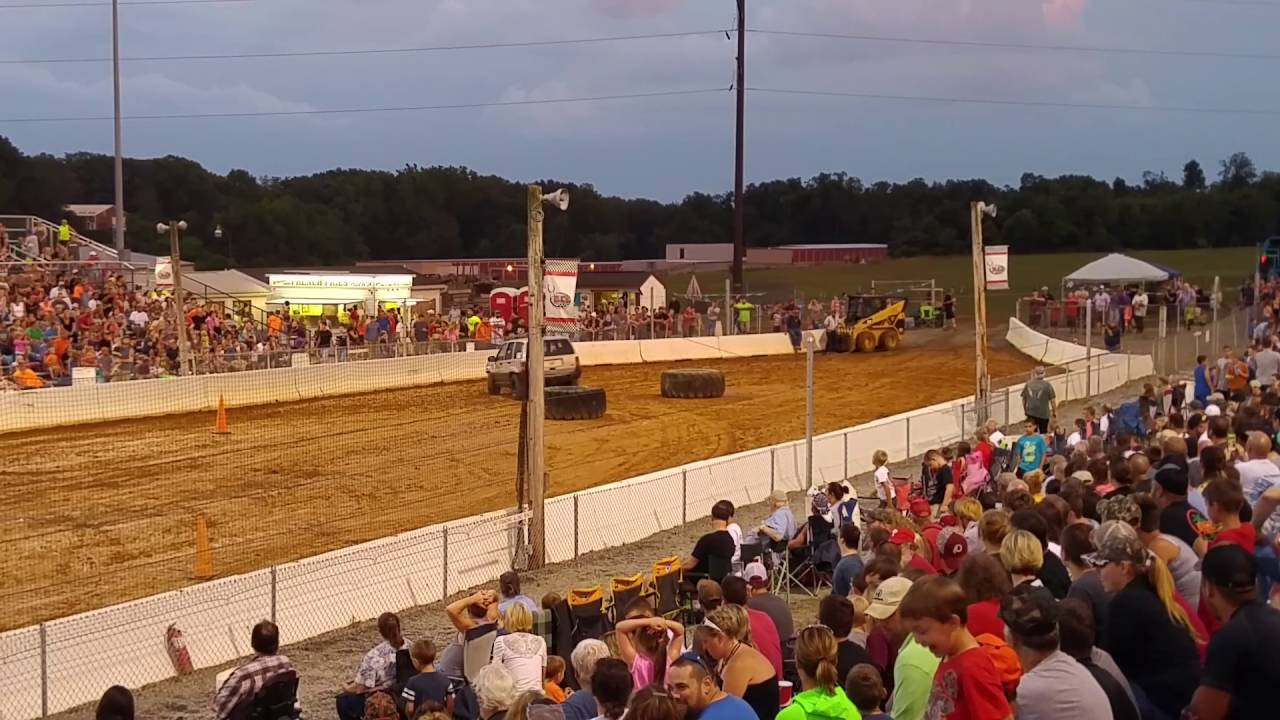 Buck Motorsports Park 7/16/2016 Tuff Trucks Ben Eshleman Jeep Grand ...