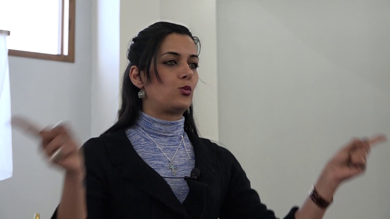 Aynaz Anni Cyrus - Growing up Muslim - YouTube