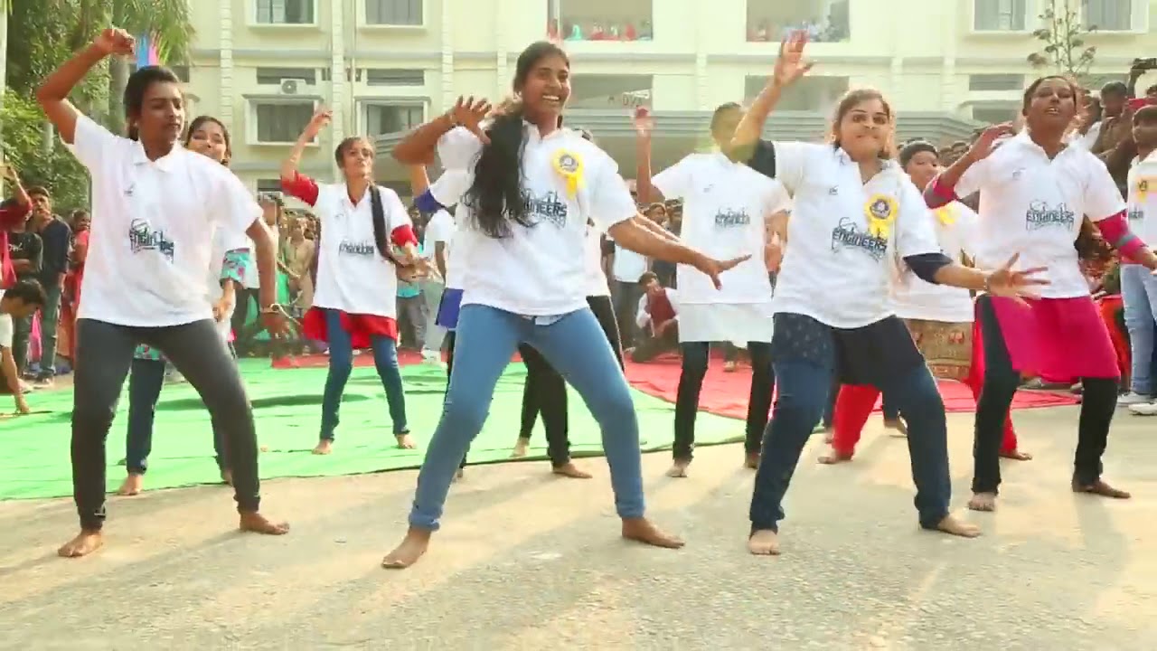 AADYA_2K19 | CIVIL DEPARTMENT FLASH MOB | ANURAG ENGINEERING COLLEGE ...