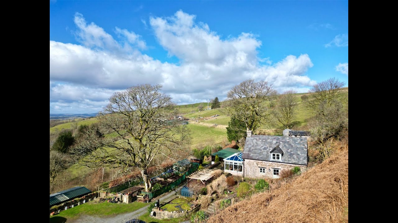 Llwyncarw, Trecastle, Powys - For Sale - YouTube